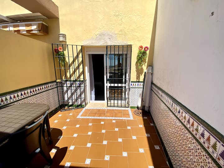 Atico  Muy Amplio Con Terraza Y Piscina - El Puerto de Santa María