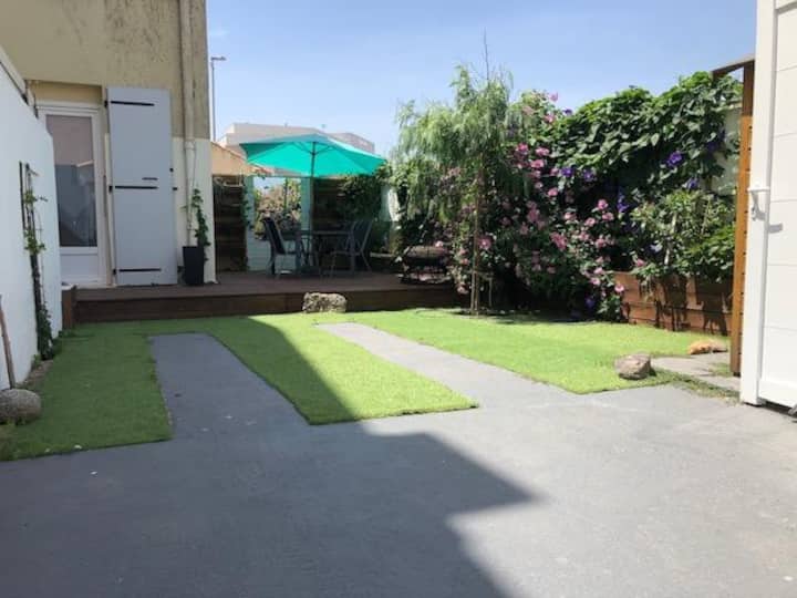 T1 +Jardin Privé + Parking Intérieur à 20 M Plage - Palavas-les-Flots