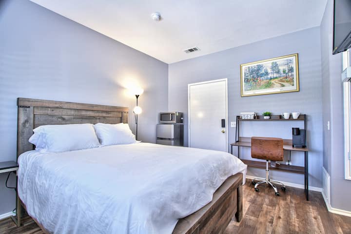 Cozy Casita Near Temecula Wine Country - Temecula, CA
