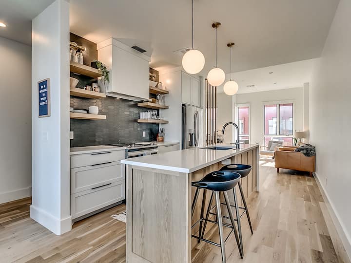 Modern Wheeler Townhome - Bricktown - Oklahoma City