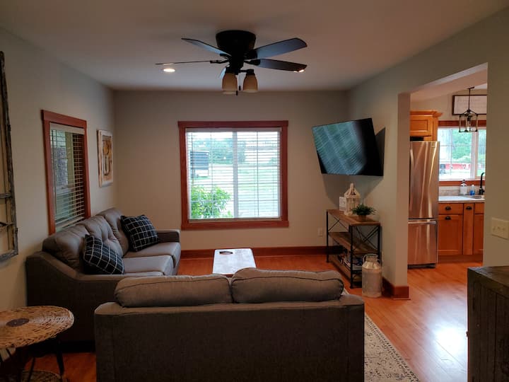 Cozy Country Charm With A Convenient Location - Wisconsin