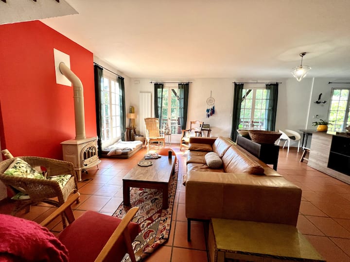 Maison Lumineuse 135 M2 - Ballades à Pied - Hautes-Pyrénées