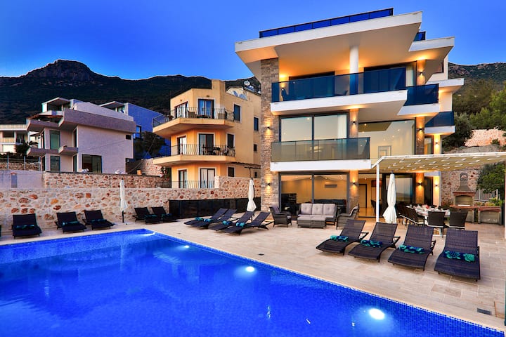 Luxury ,14 Kişilik Lüks Tatil Villası - Kalkan