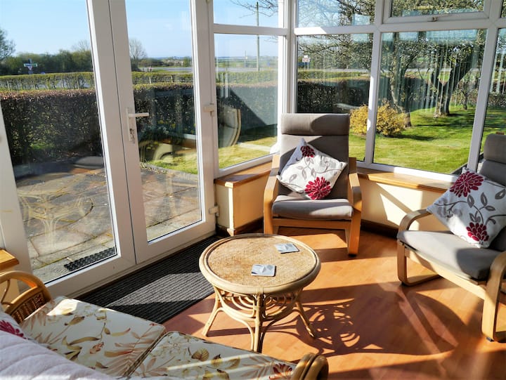 Woodhall Cottage - Powfoot