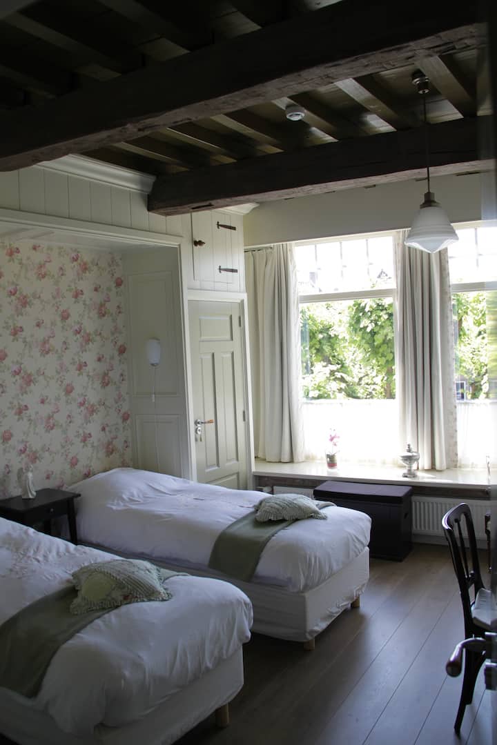 Bed & Breakfast Inn De Vijf Sinnen Geertruidenberg - Oosterhout