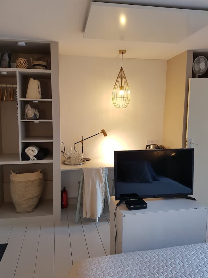 Boutique Room Very Close To Museumkwartier - Amsterdam