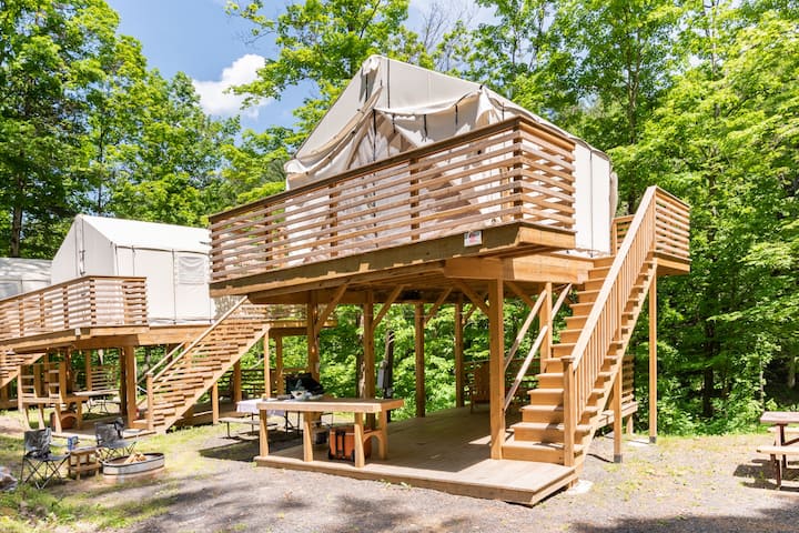 Hudson Valley #1 Treehouse With Wifi And Pool - Catskill, NY