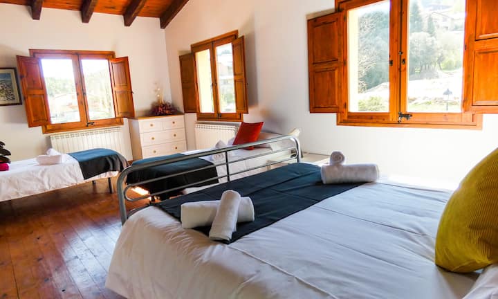 Un Espai Per Desconnectar, Als Peus Del Montseny - Vic