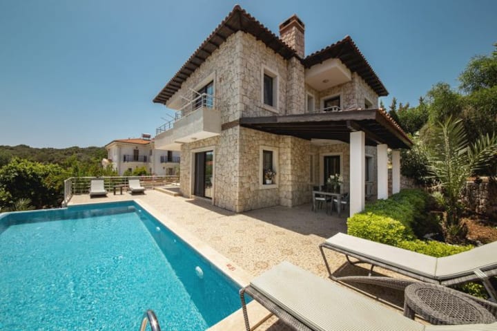 Clup Merla Yarımada öZel Havuzlu Villa 2 - Kaş