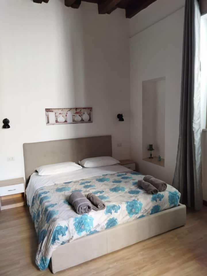 Largo Otranto N - Bríndisi