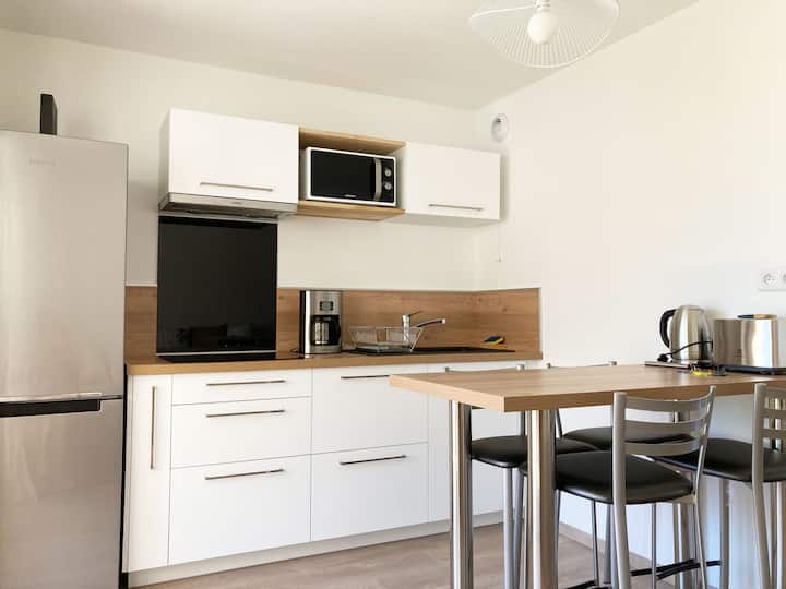 Superbe Appartement Mer, Piscine, Port, Commerces - Sausset-les-Pins