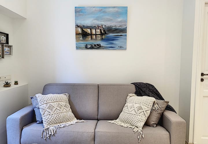 Charming Flat In Old Antibes - 50m From The Sea - Antibes