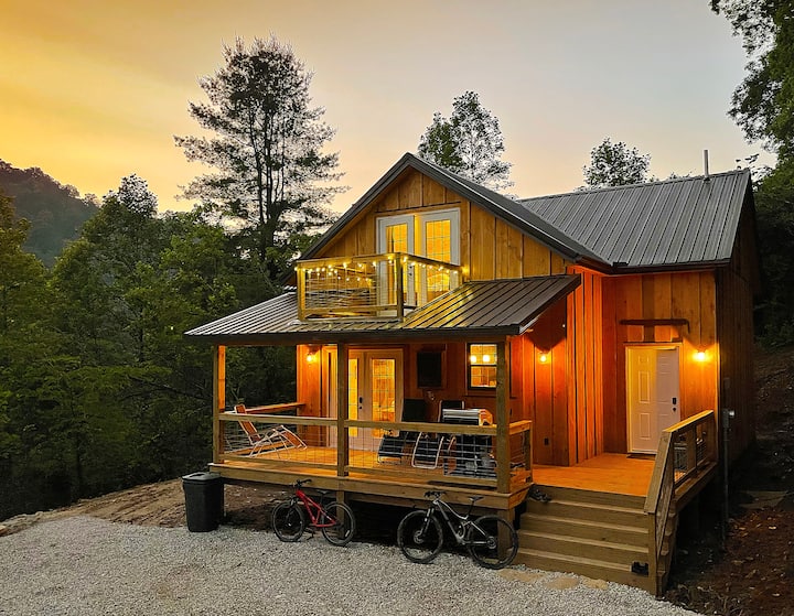 Newly-built See Rocks Vista Cabin - Slade, KY