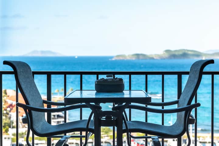 Sapphire Vista - East End