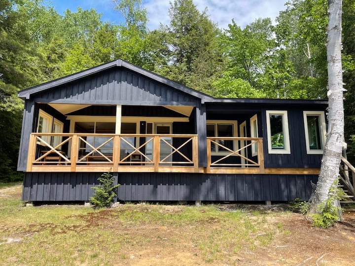Cheerful Two Bedroom Cottage With Great Wildlife. - Ontario 60