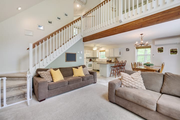 Beautiful Chalet House +Hot Tub +Sauna! - Jim Thorpe, PA