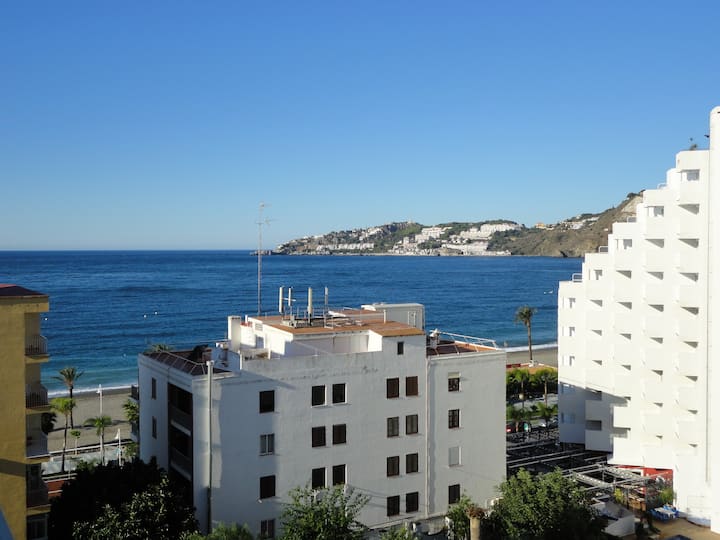 Maravillosas  Vistas Frente Al Mar Con Piscina - Costa Tropical