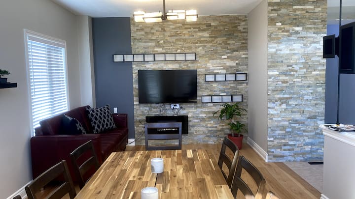 Beautiful And Spotless 4 Bedroom House With Hottub - Collingwood