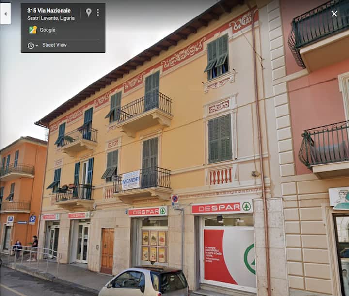 Appartamento Al 1° Piano Con Ampio Terrazzo - Sestri Levante