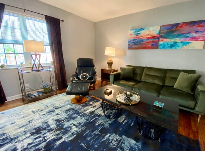 Fun 1 Bedroom In Lovely Historic Neighborhood - Kansas City, MO