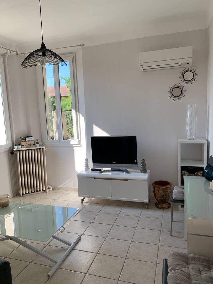 Bel Appartement Avec Place De Stationnement - Aix-en-Provence
