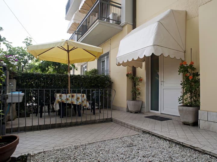 Monolocale In Residence A 300 Metri Dal Mare - Viareggio