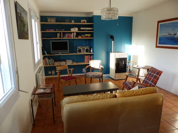 Maison De Vacances Proche Mer Et Plages - Plougrescant