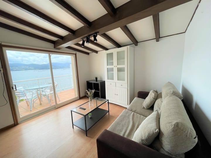 Apartment With Sea View And Balcony - Combarro