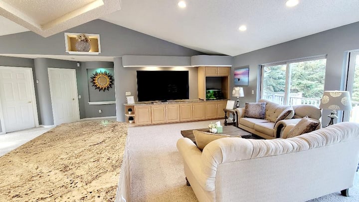 Large Comfortable House In White Bear Mn - White Bear Lake