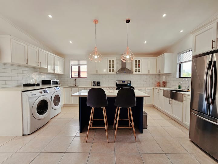 Watergate- A Cozy Getaway By Willowe - Barbados