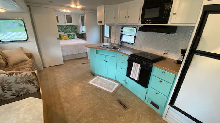 Glamping In The Grove- 1bd Coastal Camper - Grayton Beach, FL