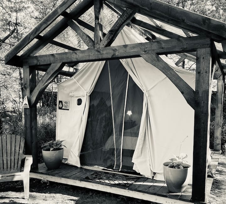 Cohen Glamping Tent, Hepworth, 3 Wooded Acres - Sauble Beach