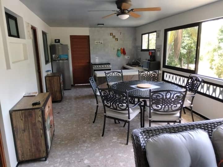 Bonito Apartamento Con 3 Recámaras Y Alberca. - Acapulco