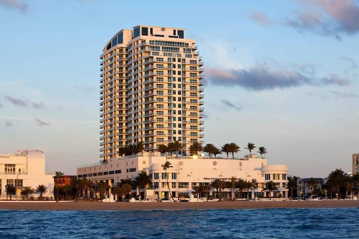 Four Star Beachfront Hotel 2br Suite - Fort Lauderdale