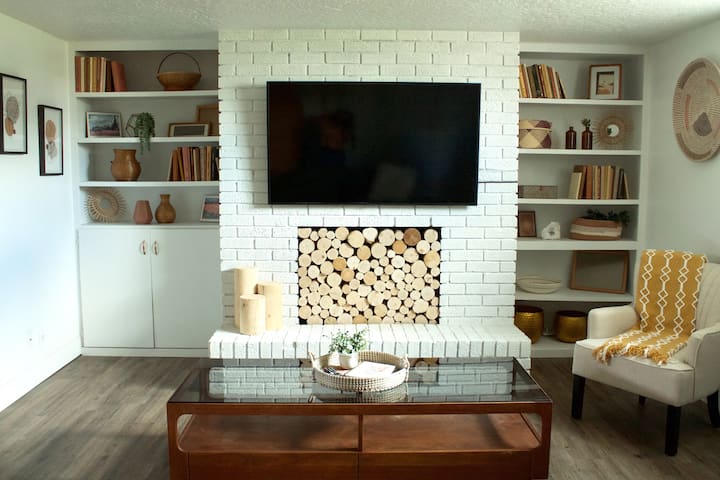 Boho Basement Getaway - Rexburg, ID