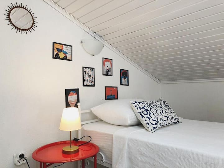 Kaş'ın Tam Merkezinde Modern/konforlu Daire - Kaş