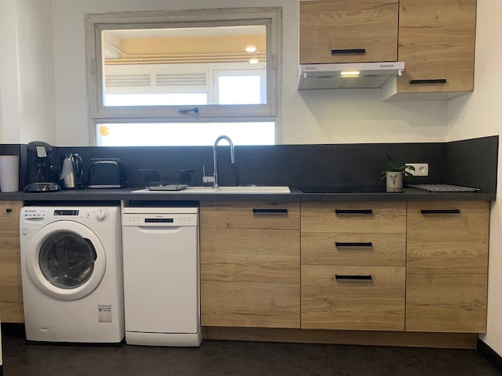 Bel Appartement En Immeuble - Mondeville