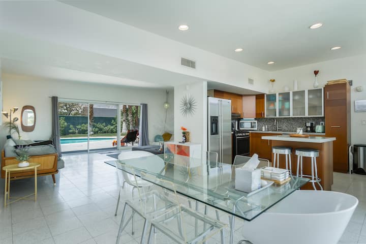 Family-friendly Wexler Ft In Modernism Week 23&24! - Palm Springs