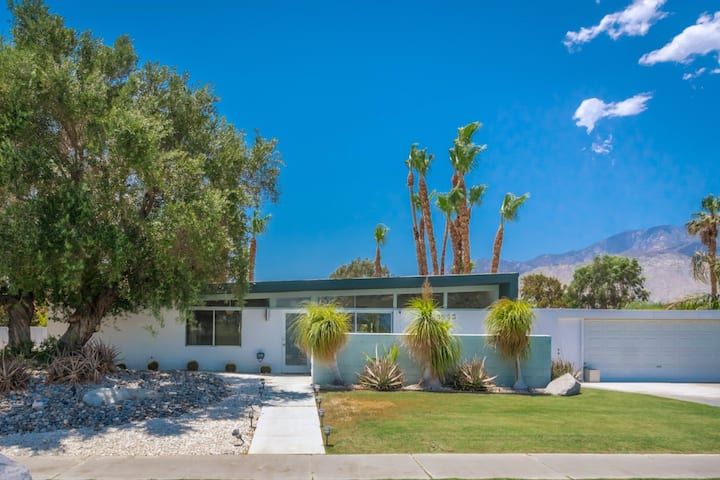 Family-friendly Wexler Ft In Modernism Week 23&24! - Cathedral City, CA