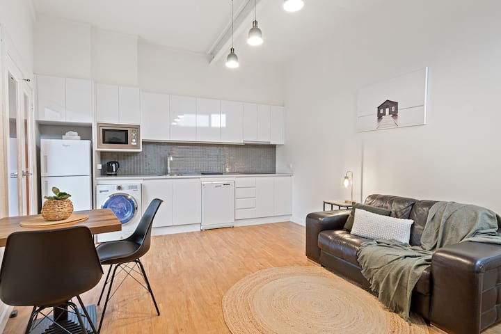 Mill Studio - Lovely Bright Space - Bendigo
