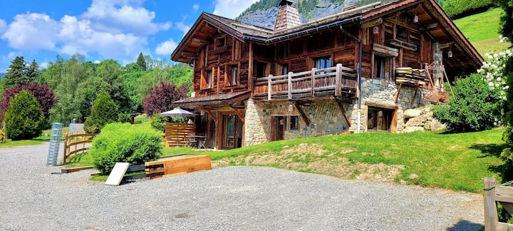 Gîte Des Nordics, Au Coeur Des Chiens De Traîneau - Crest-Voland