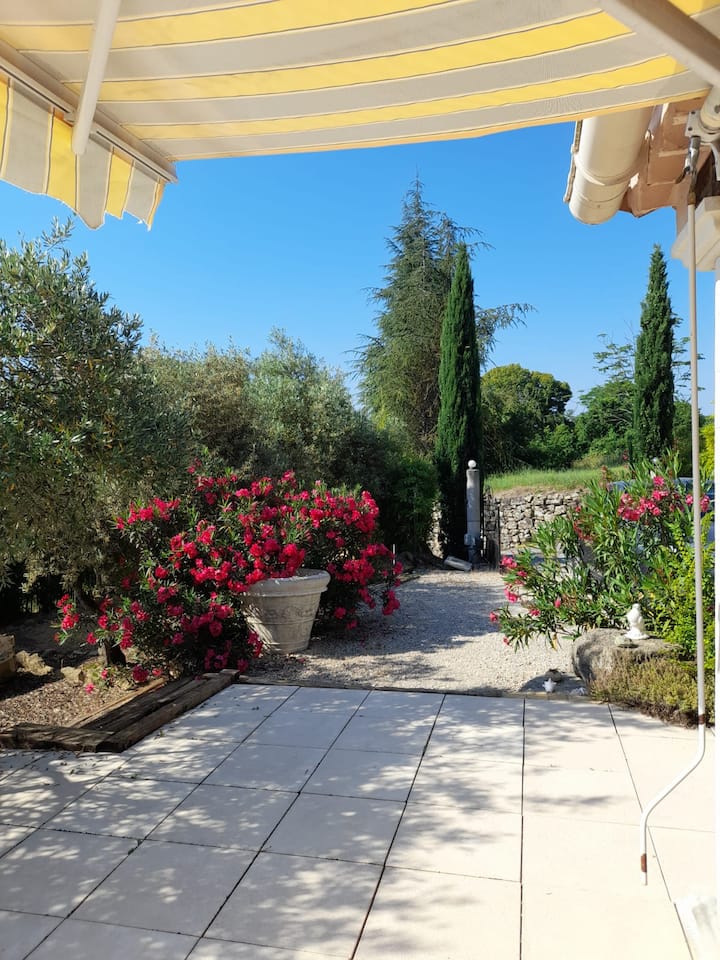 Villa Au Calme Avec Piscine... - Ardèche