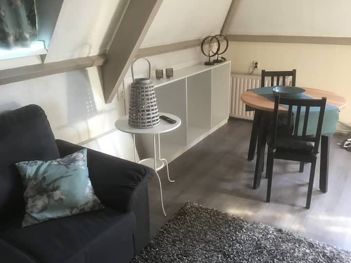 Sfeervol Appartement Van Alle Gemakken Voorzien - Bergen aan Zee