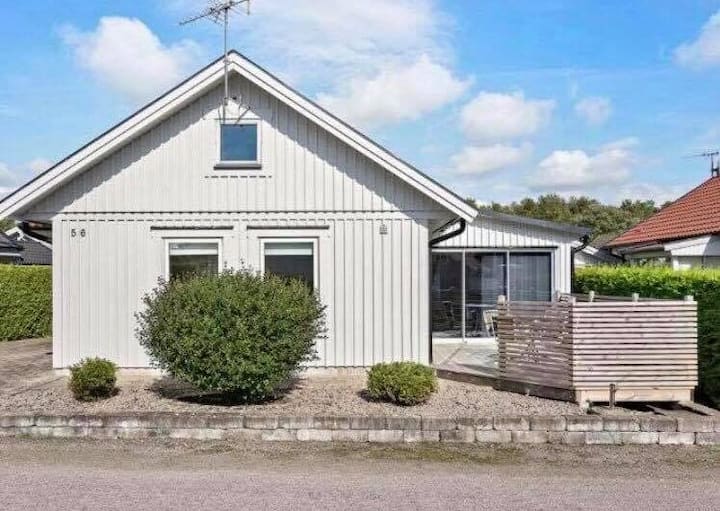 Strandnära Hus/holidayhome, 7 Bäddar I Halmstad. - Halmstad