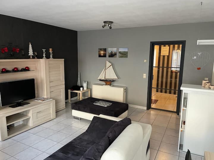 Mooi 2 Slpk App Op Een Rustige Locatie In Oostende - Ostende