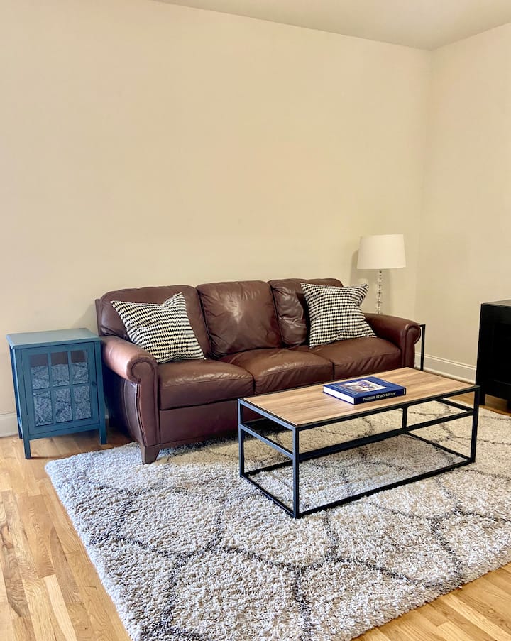 122-private, Clean & Spacious Apt In Hoboken! - Hoboken, NJ