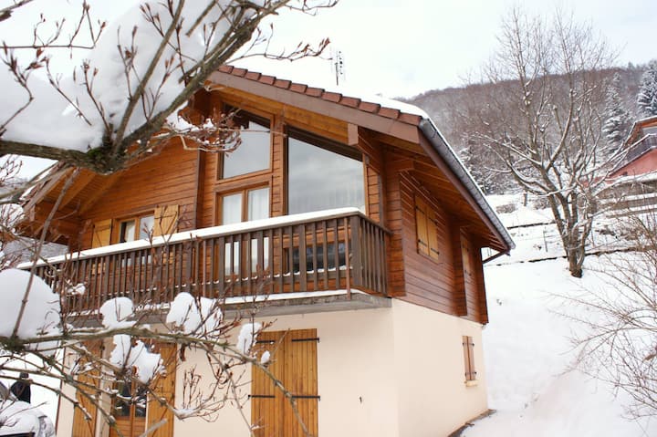 Chalet Tout Confort En Poutres Massives - Ventron
