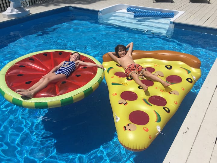 Hampton Bays - Great Home - Pool & Tennis Court - Hampton Bays, NY