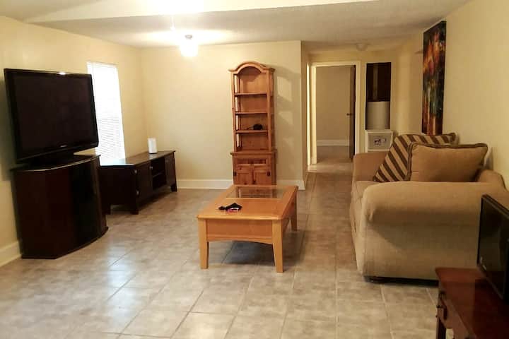 Beautiful Economical Monthly Rooms For Rent - Augusta, GA