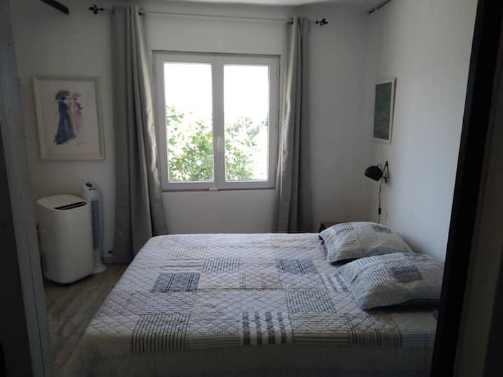 Chambre, Parking Privé 1 Véhicule, Au Calme - Vacqueyras